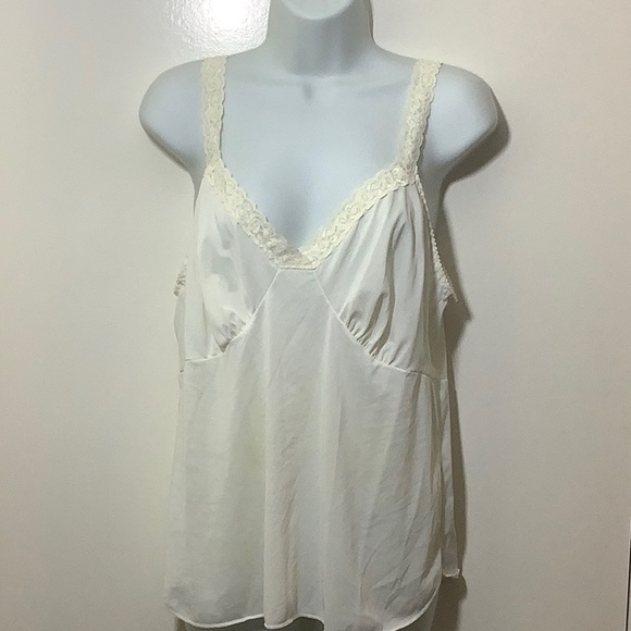 Cabernet | Intimates & Sleepwear | Vintage Cabernet Slip | Poshmark